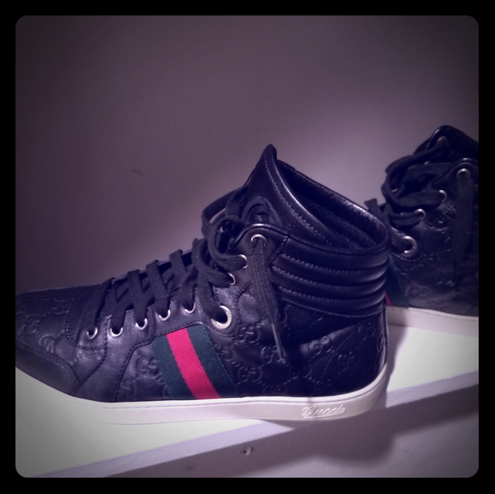Authentic Gucci Shoes - Gem